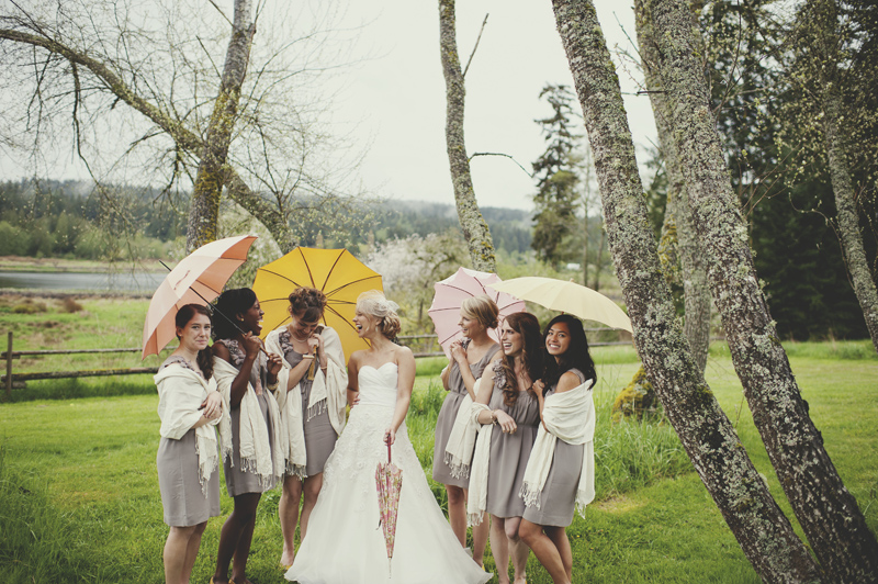 A Real Hi-Fi Wedding: Bonnie & Pierce’s Rainy Romance | HI-FI WEDDINGS ...