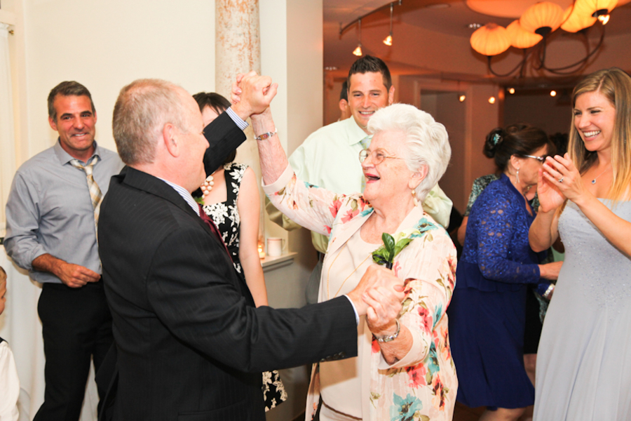 A Real Hi-Fi Wedding: Steve & Jessica’s Art Gallery Glam | HI-FI ...